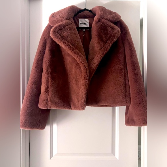 BB Dakota | Jackets & Coats | Bb Dakota Faux Fur Coat Pink Medium ...